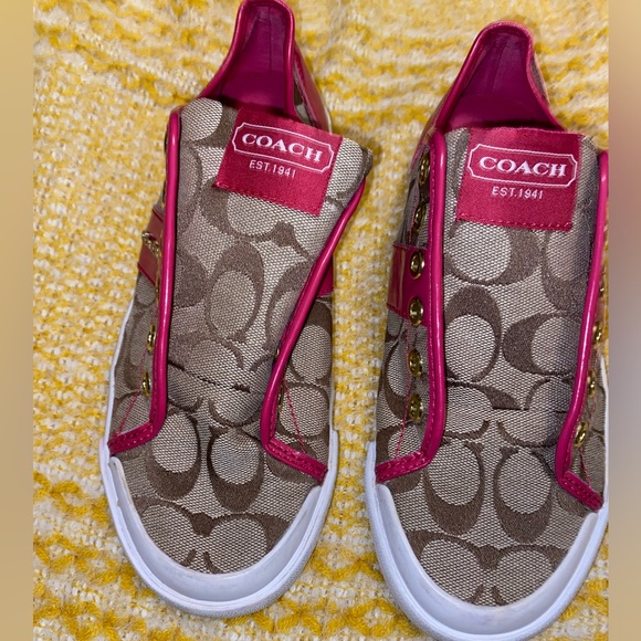 Coach | Shoes | Coach Canvas Signature C Sneakers Sz 75 | Poshmark